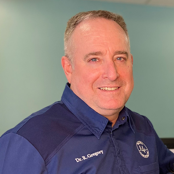 Meet Our Team | Dr. Robert Gregory DC Pacific Life Chiropractic Family ...